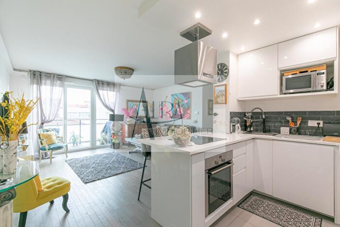 Appartement à vendre - Bagnolet, Le Plateau - 3 pièces - 2 chambres