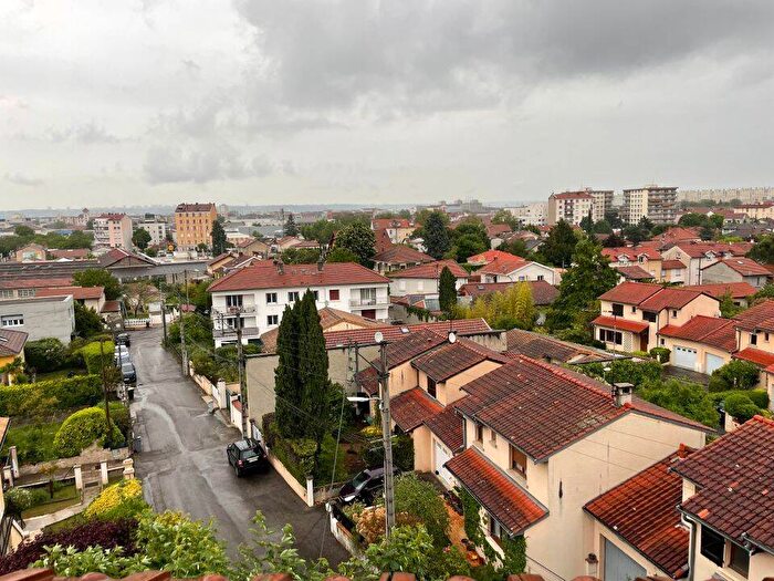 Appartement 1 pièce à louer à Bron Centre-Le Rafour