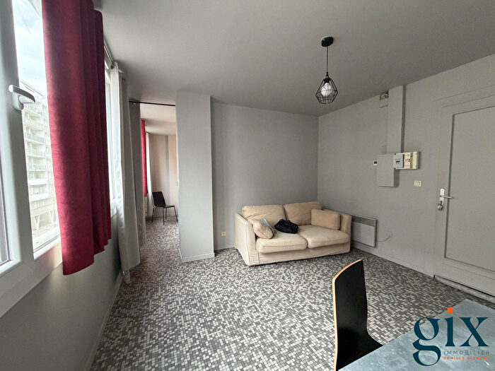 Appartement 2 pièces à louer à Grenoble, La Capuche, Grands Boulevards
