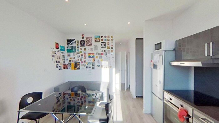 Appartement 4 pièces à louer - Le Bachut, Lyon 8ème arrondissement