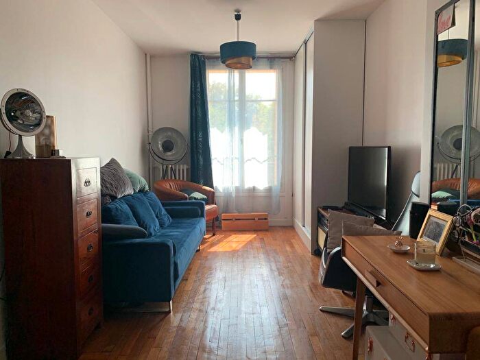 Marceau, République, Courbevoie - Appartement 2 pièces à louer
