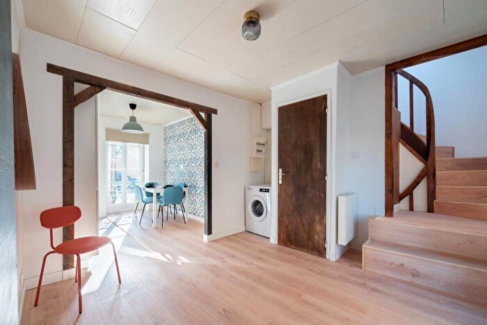 Centre, Trignac - Appartement 5 pièces à louer