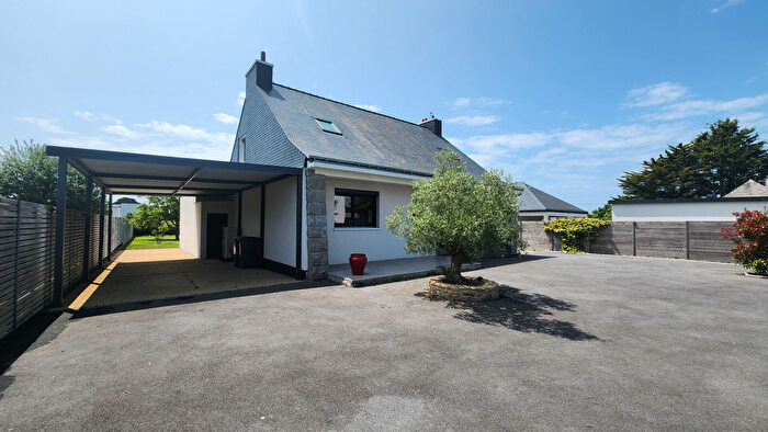 Maison à vendre - Plouhinec - 7 pièces - 4 chambres