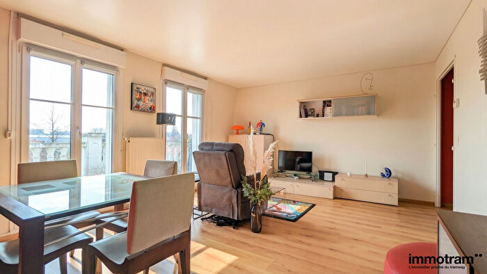 Appartement à vendre - Marcq-en-Bar ul, Marcq-en-Baroeul - 3 pièces - 2 chambres