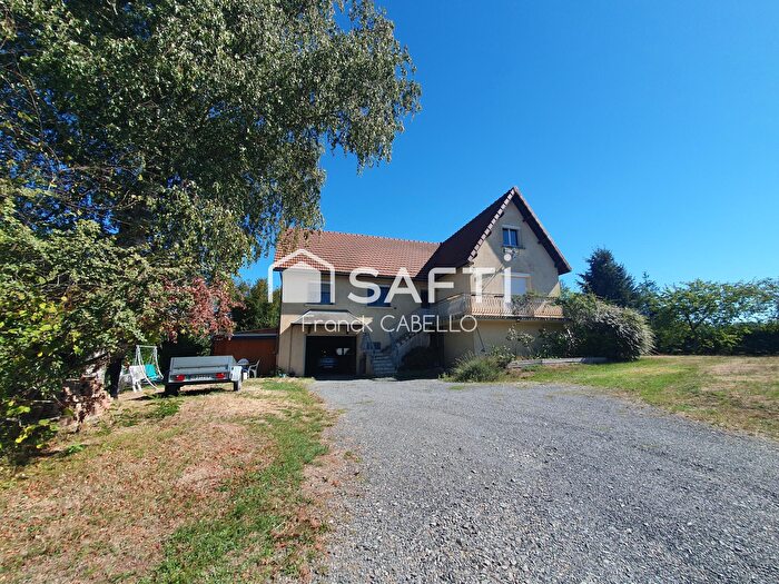 Maison 8 pièces à Le Mayet-de-Montagne, à vendre