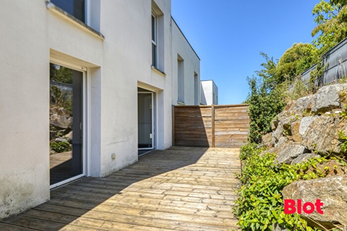 Saint-Herblain, Bourg : Maison 4 pièces à vendre