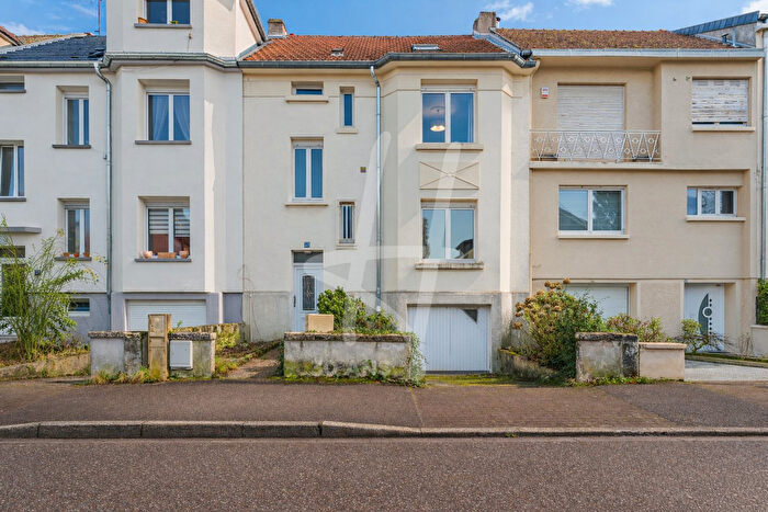 Maison à vendre - Longeville-lès-Metz - 5 pièces - 4 chambres