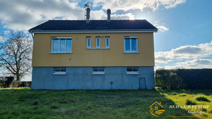 Maison à vendre - Illiers-Combray - 3 pièces - 2 chambres