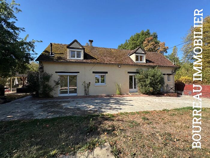 Maison 7 pièces à vendre à La Celle-Saint-Cyr