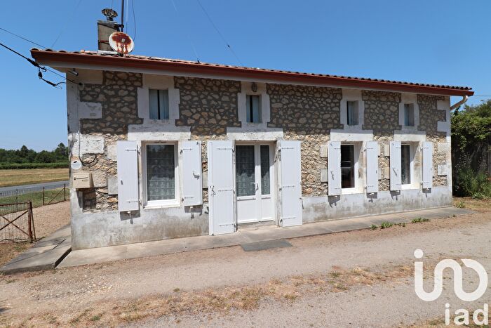 Maison à vendre - Clérac - 4 pièces - 3 chambres