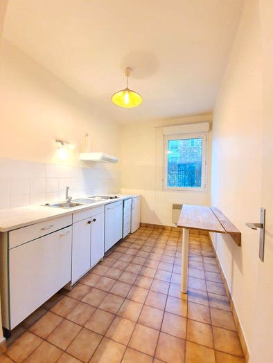 Les Viselets-Place Leclerc, Nogent-sur-Marne : Appartement 1 pièce à louer