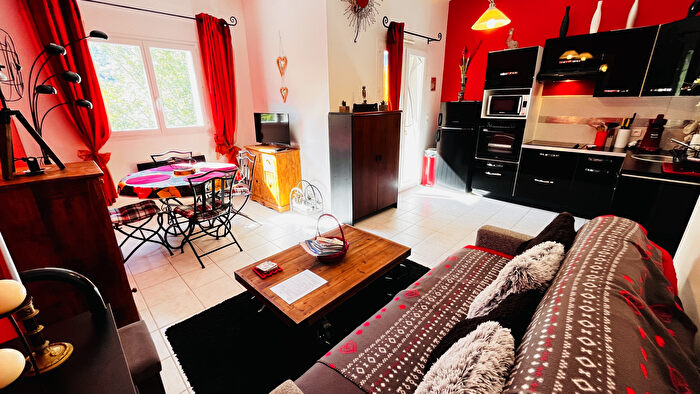 Appartement 2 pièces à Beauvezer, à vendre