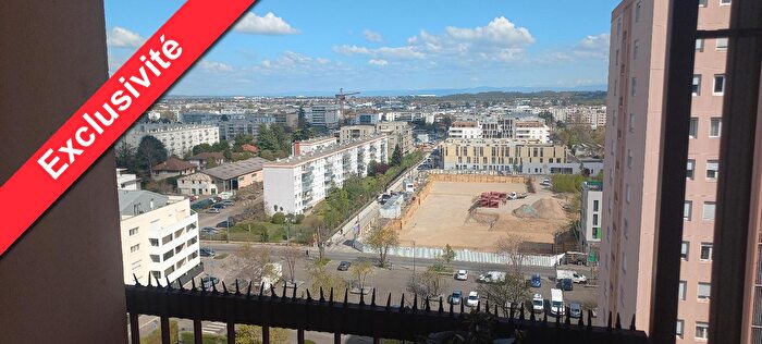 Appartement à vendre - Bron, Eglise - 3 pièces - 2 chambres