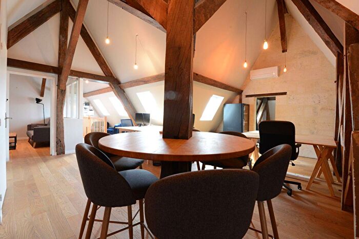 Grand Parc, Bordeaux : Appartement 3 pièces à louer