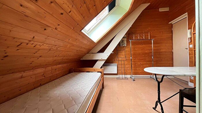 Carmes Sud, Orléans : Appartement 1 pièce à louer