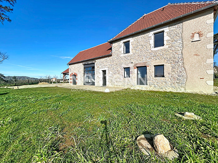 Maison à vendre - Bretenoux - 4 pièces - 3 chambres