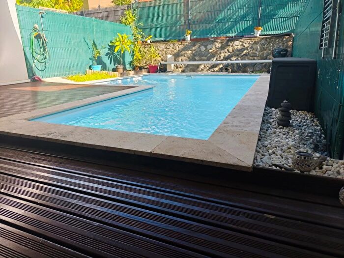 Maison à vendre - Sainte-Marie - 4 pièces - 2 chambres