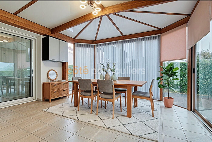 Maison à vendre - La Roche-sur-Yon, Le Bourg sous la Roche - 5 pièces - 3 chambres