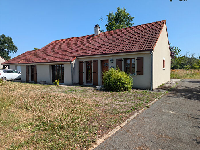 Neuvy-Saint-Sépulchre - Maison 5 pièces à vendre