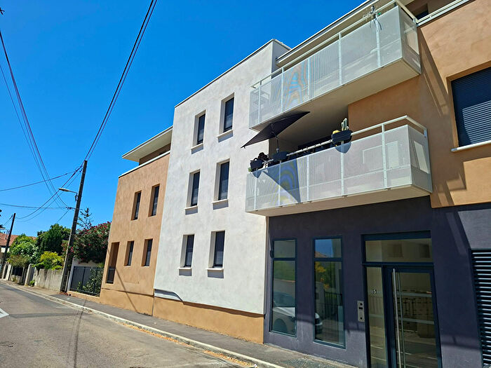 Appartement 1 pièce à louer - Nîmes, Les Amoureux