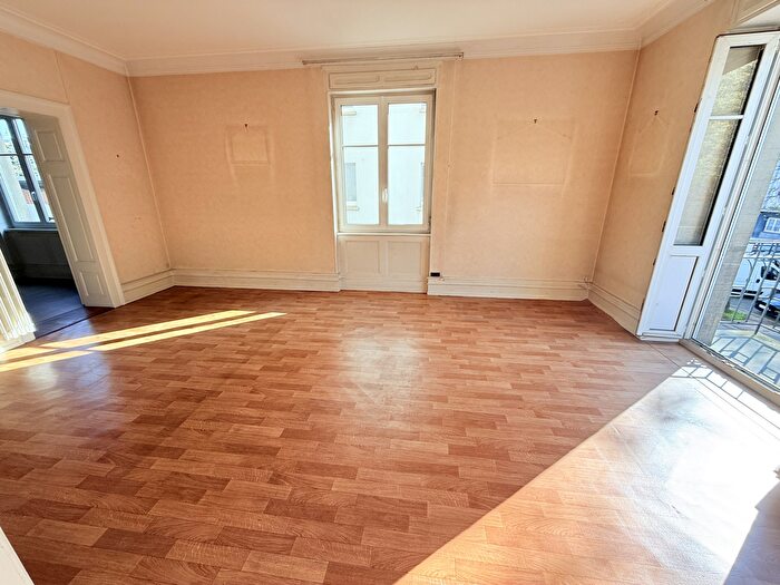 Appartement à vendre - Strasbourg - 5 pièces - 4 chambres