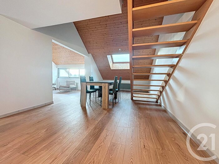 Vesoul, Grand Gresil, Stade, Saint-Ferjeaux - Appartement 5 pièces à louer