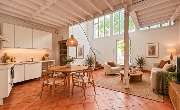 Appartement 3 pièces à Paris 8ème, Saint-Philippe du Roule, à vendre
