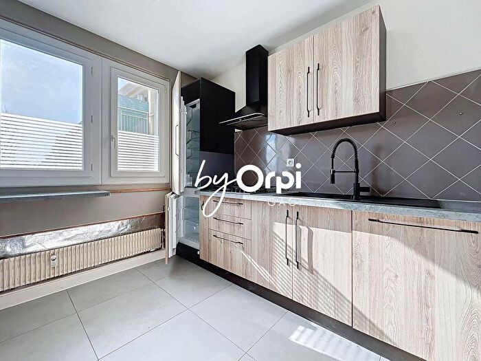 Appartement 4 pièces à louer à Bergougnan, Clermont-Ferrand