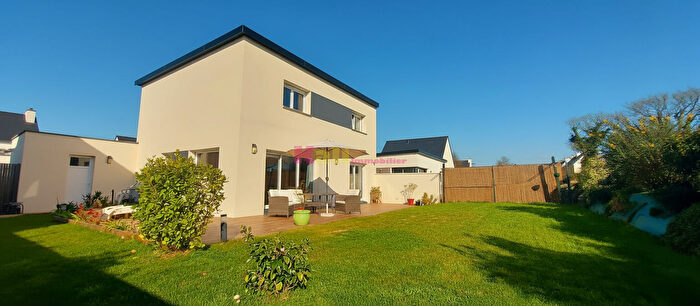 Maison à vendre - Plabennec - 6 pièces - 3 chambres