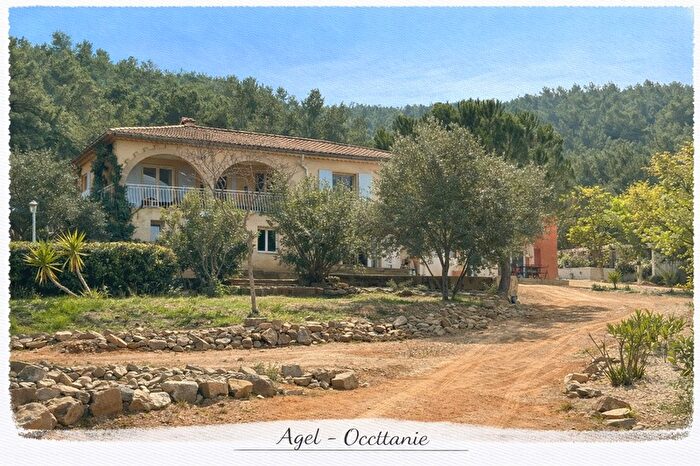 Maison à vendre - Agel - 14 pièces - 9 chambres