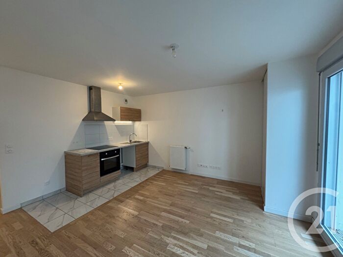 Appartement à louer - Noisy-le-Grand, Centre-ville - 1 pièce