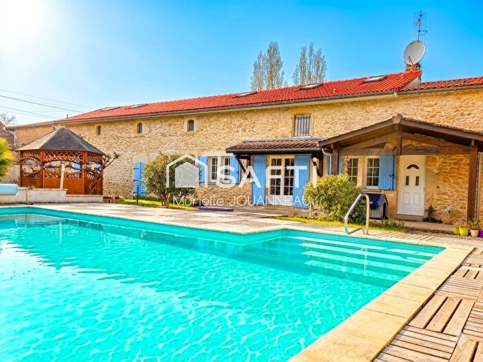 Maison à vendre - Sauveterre-de-Guyenne - 16 pièces - 8 chambres