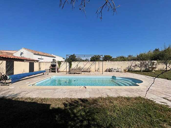 Maison à vendre - Saint-Mitre-les-Remparts - 4 pièces - 3 chambres