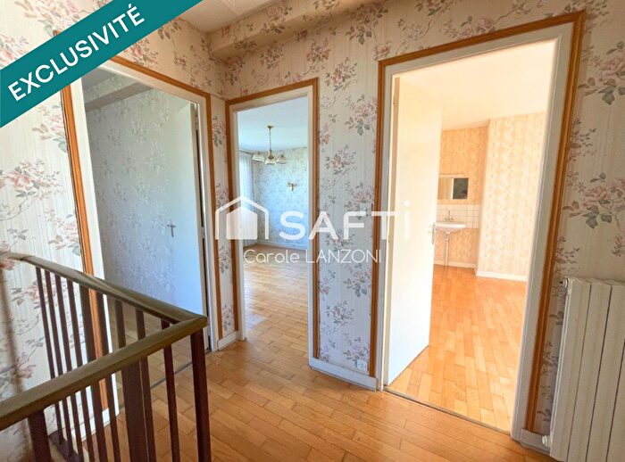 Maison à vendre - Quartiers Sud-Est, Cimetière de lEst - 5 pièces - 3 chambres