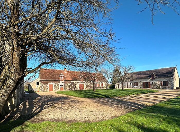 Maison à vendre - Vicq-sur-Nahon - 10 pièces - 7 chambres