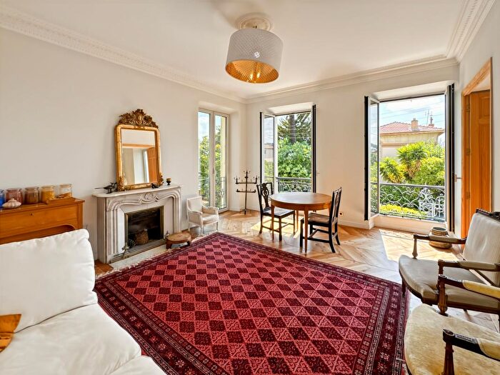 Appartement 3 pièces à Nice, Mont-Boron, à vendre