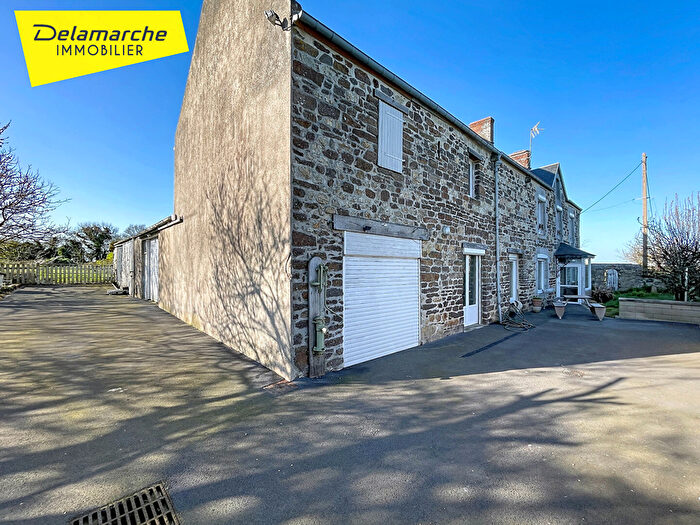 Maison à vendre - Coudeville-sur-Mer - 6 pièces - 4 chambres