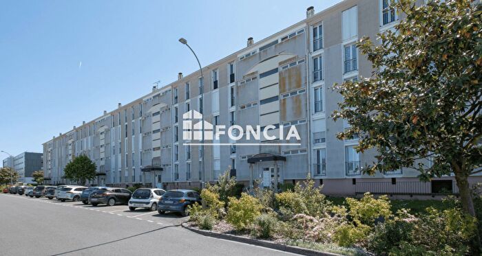 Appartement à vendre - Rochefort, La Forêt Guérinau, Bois Bernard, Chargrinerie - 4 pièces - 3 chambres