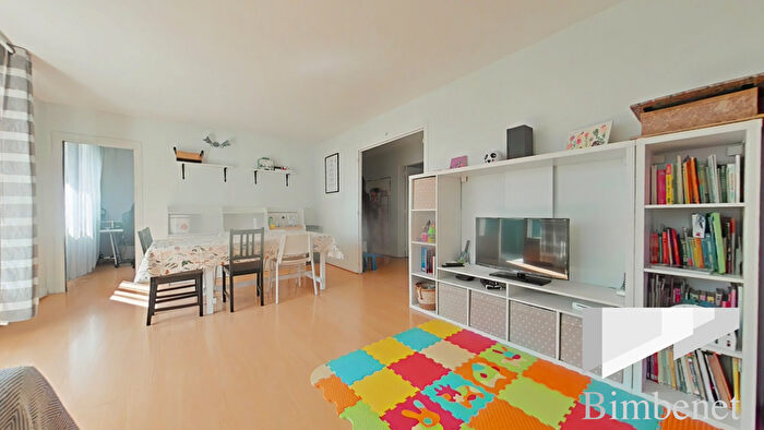 Appartement à vendre - Orléans - 5 pièces - 4 chambres