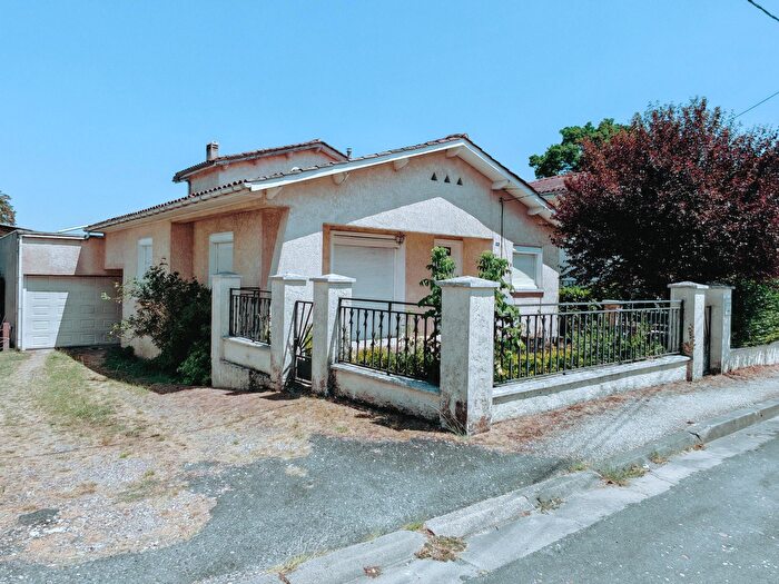 Saint-Aigulin - Maison 6 pièces à vendre