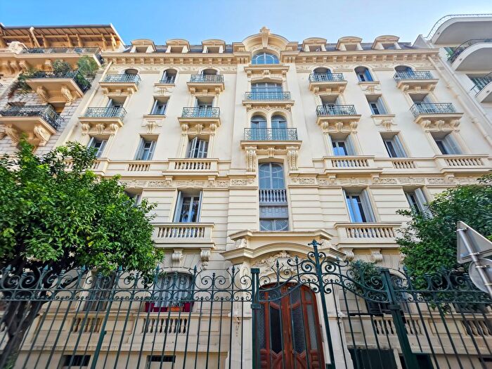 Appartement à vendre - Nice, Libération - 4 pièces - 3 chambres