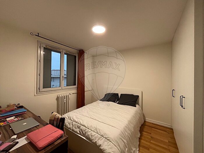 Appartement 4 pièces à louer à Lyon 8ème, Bachut, Transvaal