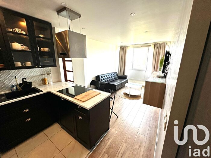 Appartement à vendre - Pierrefitte-sur-Seine, Nord - 2 pièces - 1 chambre