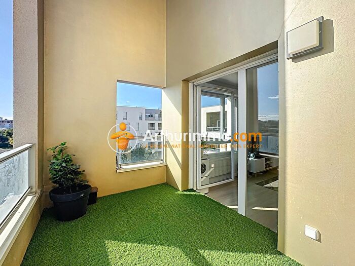 Appartement à vendre - Vaulx-en-Velin, Vaulx en Velin Sud - 3 pièces - 2 chambres