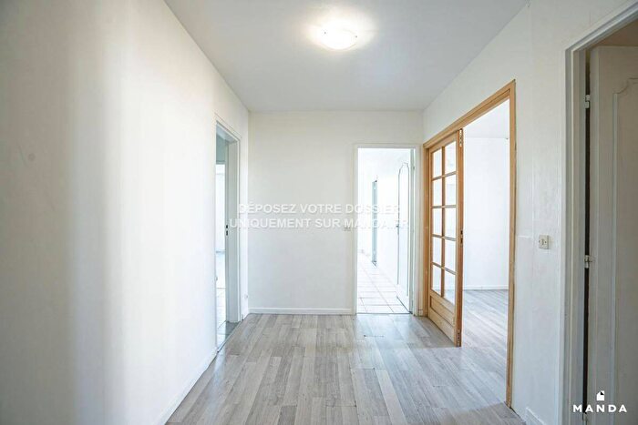 Hôtel de Ville, Créteil - Appartement 3 pièces à louer