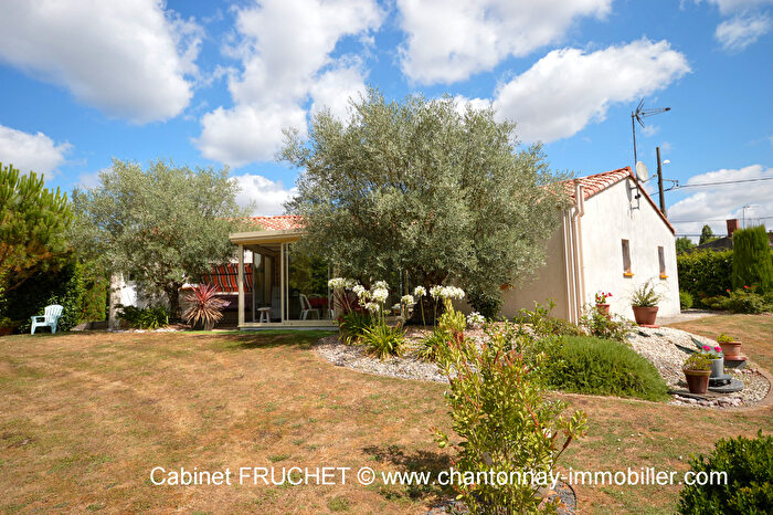 Maison à vendre - Saint-Martin-Lars-en-Sainte-Hermine - 4 pièces - 3 chambres