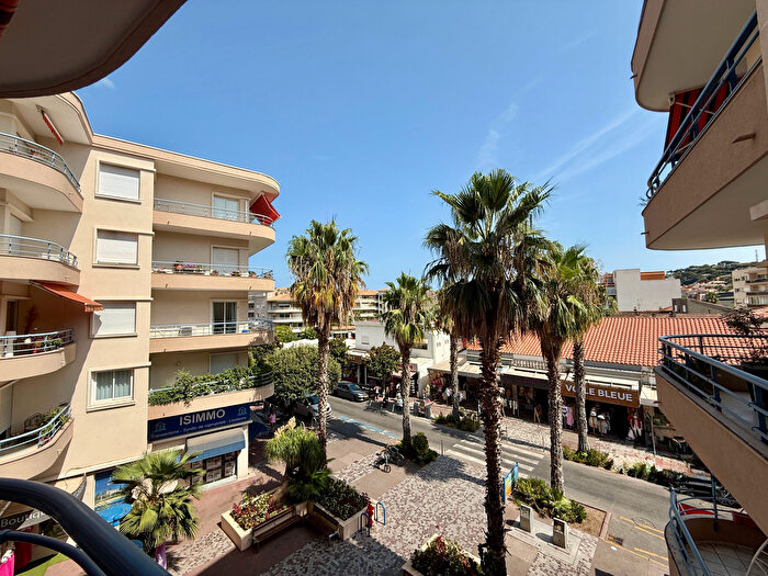 Cavalaire-sur-Mer, Centre-ville - Appartement 3 pièces à vendre
