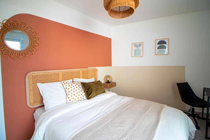 Appartement à louer - Cusset, Villeurbanne - 1 pièce