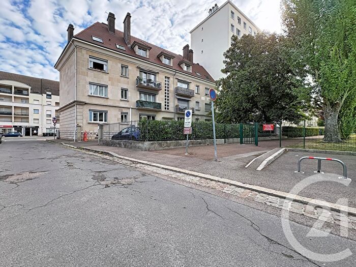 Appartement 4 pièces à vendre à Troyes, Jules Guesde