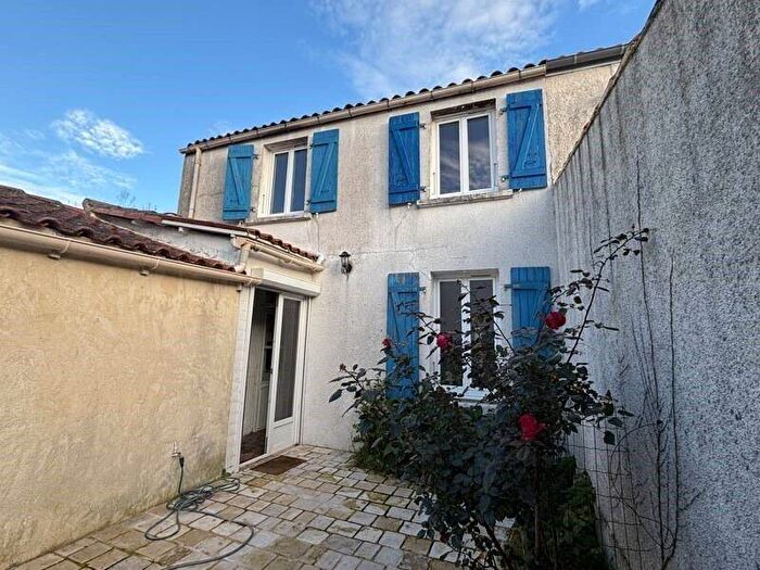 Maison 3 pièces à louer à Centre, Tonnay-Charente